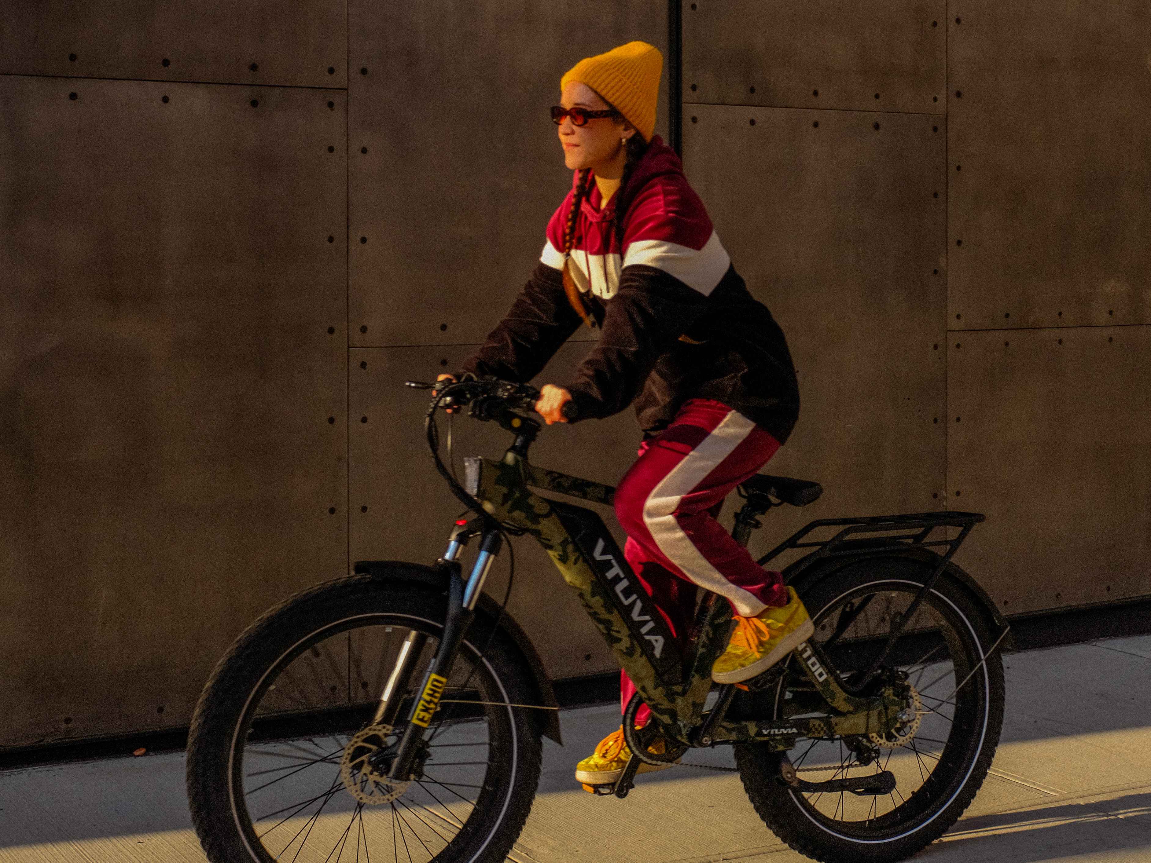 Is a Fat Tire E-bike Hard to Ride? 5 Key Factors You Need to Know ...